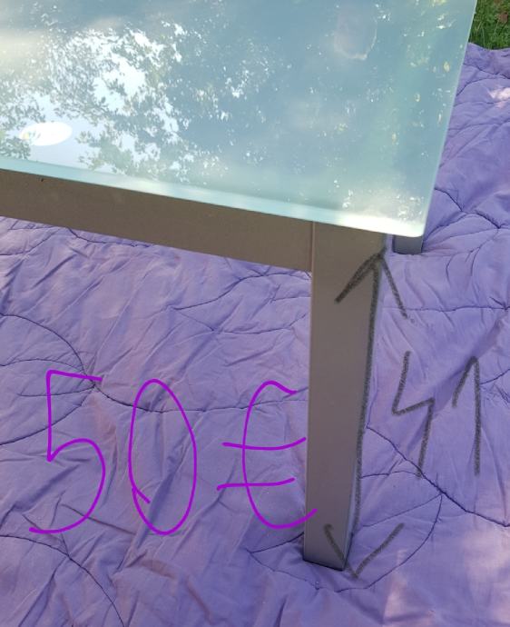 Miza kljubska steklena mat steklo 50eur ugodno