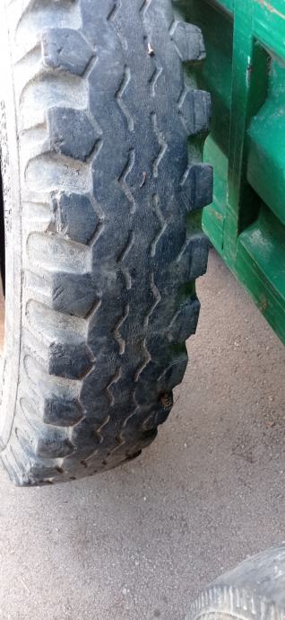 Gume 8.25/20