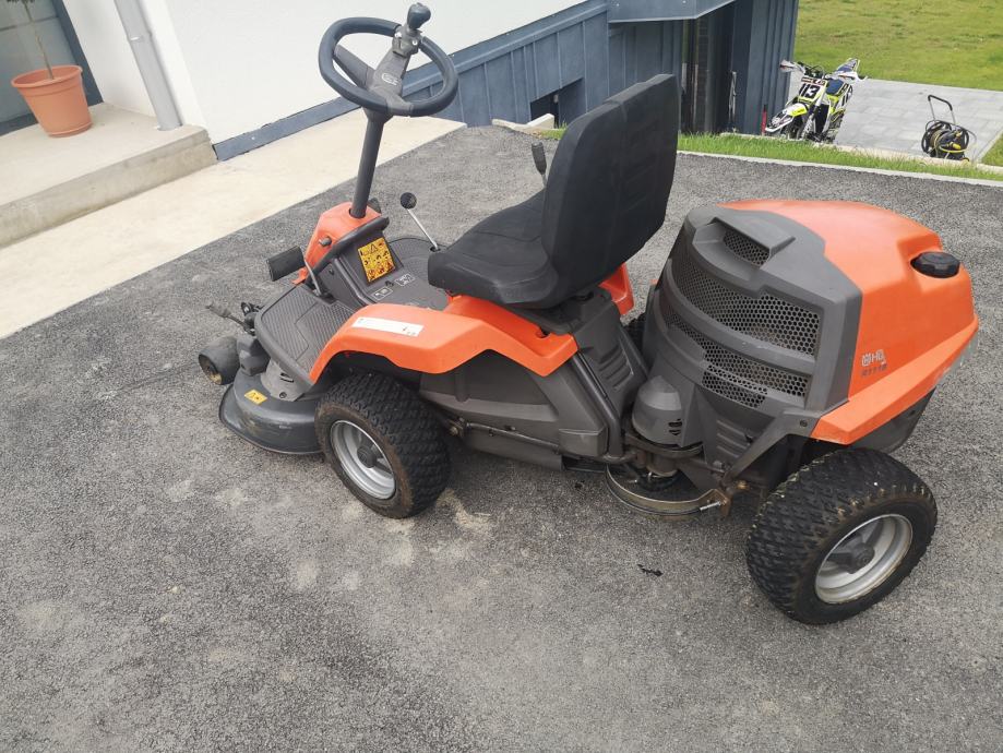 Husqvarna rider 111b