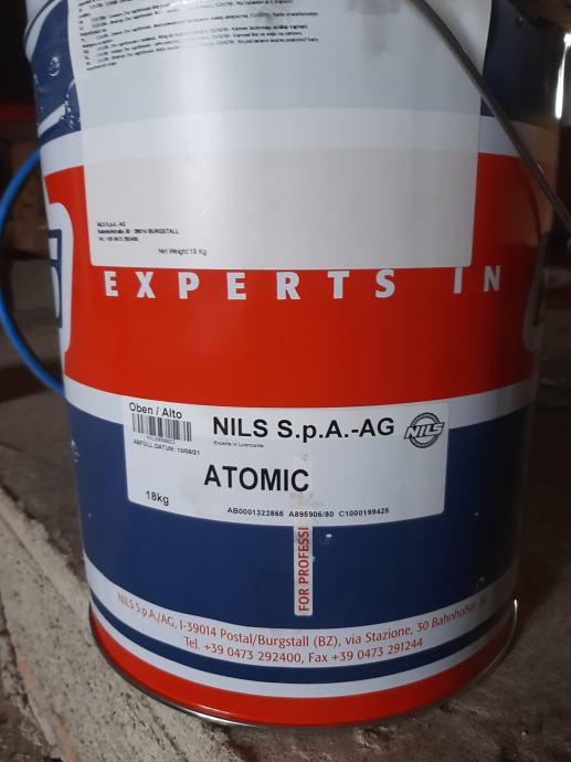 Mast nils atomic