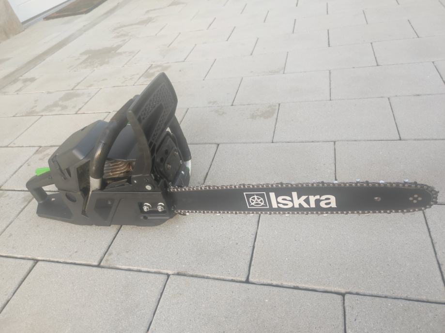 Motorna žaga Iskra