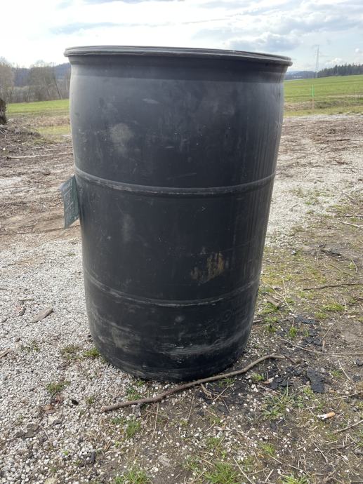 Plastični sodi 200L