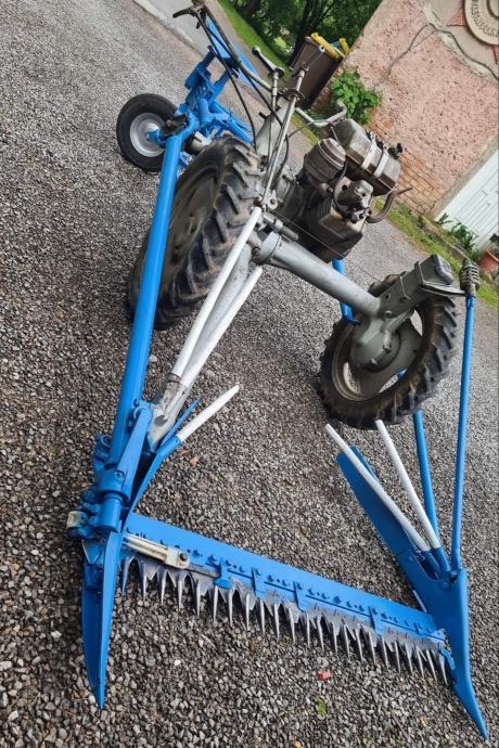 Prodam kosilnico bcs 127. DIZEL MOTOR