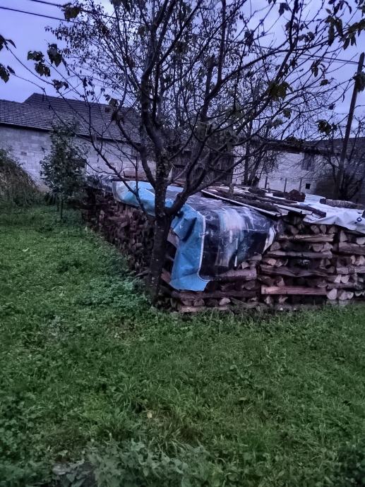 Prodam suha metrska drva 90% bukev
