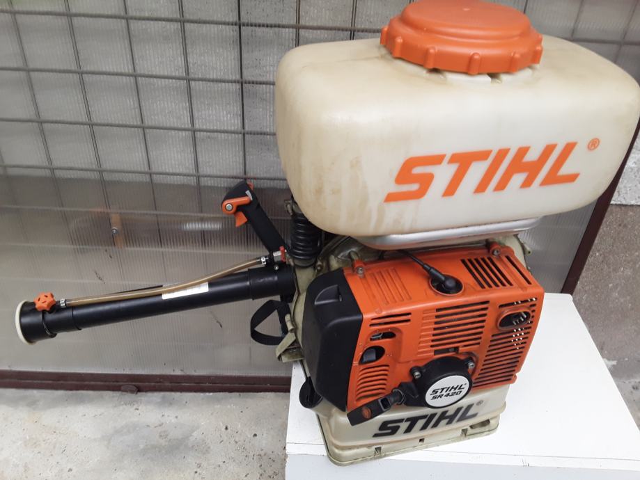 Škropilnica Stihl SR420
