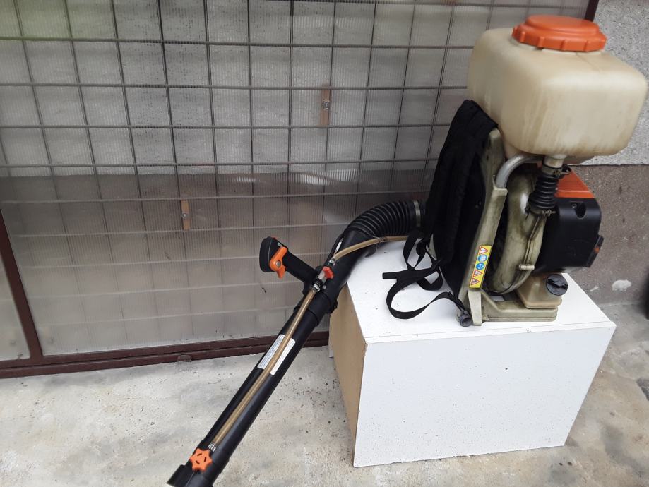 Škropilnica Stihl SR420