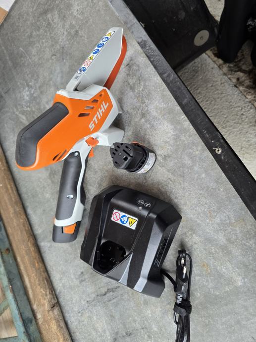 STIHL, MINI VERIŽNA ŽAGA, BATERIJSKA