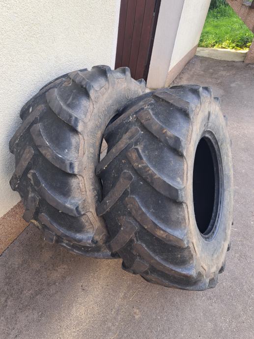 Traktorske gume 365/70R18 Continental