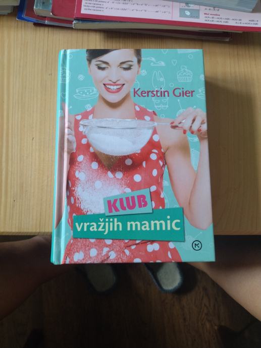 Klub vražjih mamic