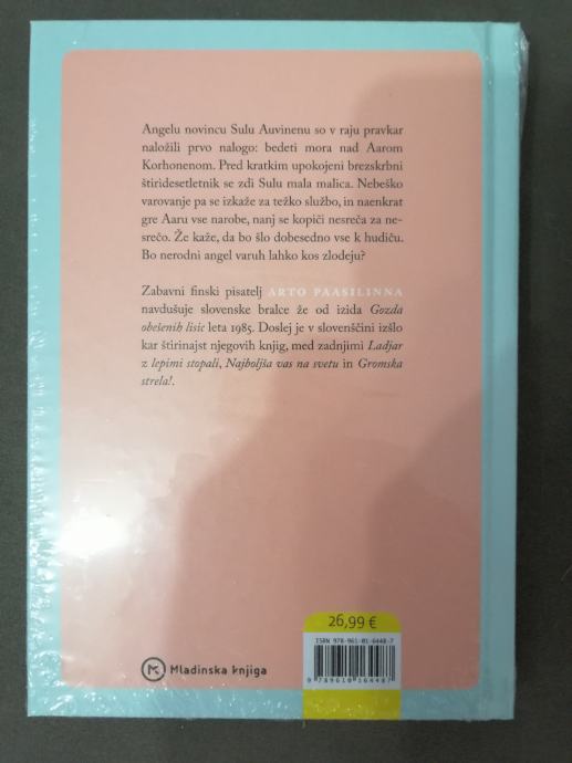 Knjiga Nerodni angel varuh (Arto Paasilinna)