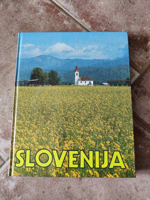 Knjiga Slovenija 1983