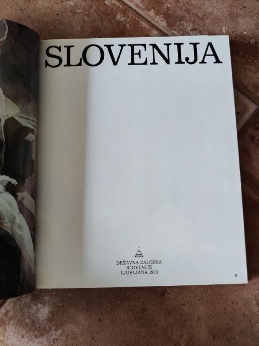 Knjiga Slovenija 1983