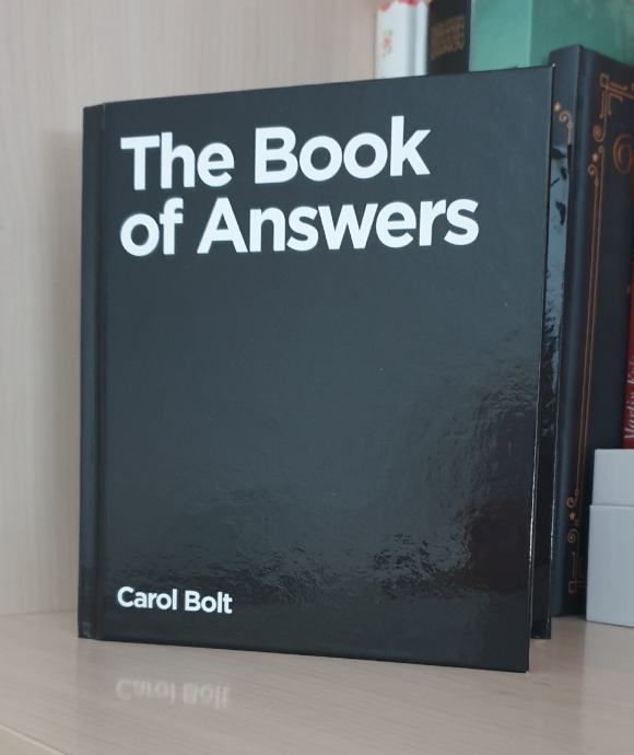 Knjiga The book of Answers