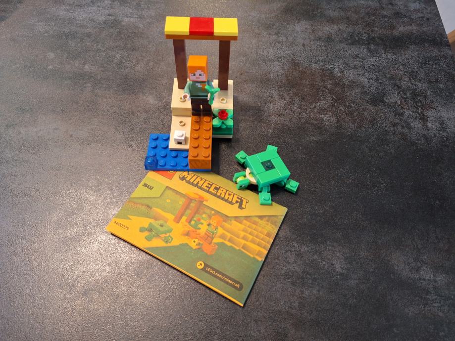 30432 - The Turtle Beach polybag Minecraft LEGO kocke.