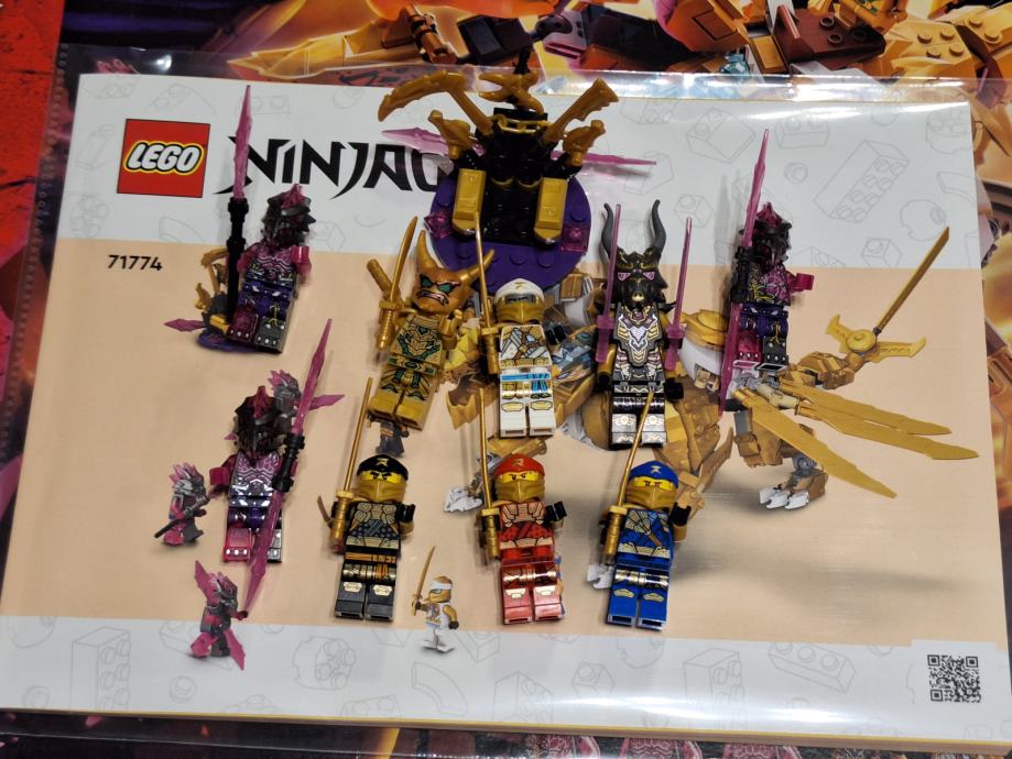 71774 - Lloyds Golden Ultra Dragon Ninjago Crystalized Lego Kocke
