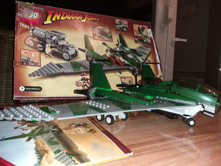 7683 LEGO Indiana Jones / Fight on the flying wing