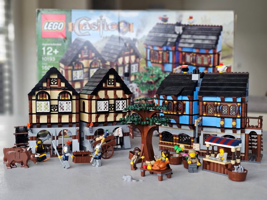 Lego 10193 Medieval Market Village