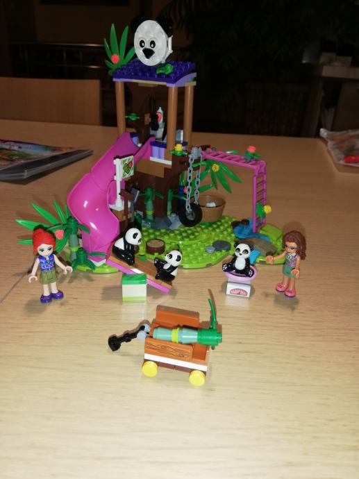 LEGO 41422 Friends Hiška za pande na drevesu v džungli