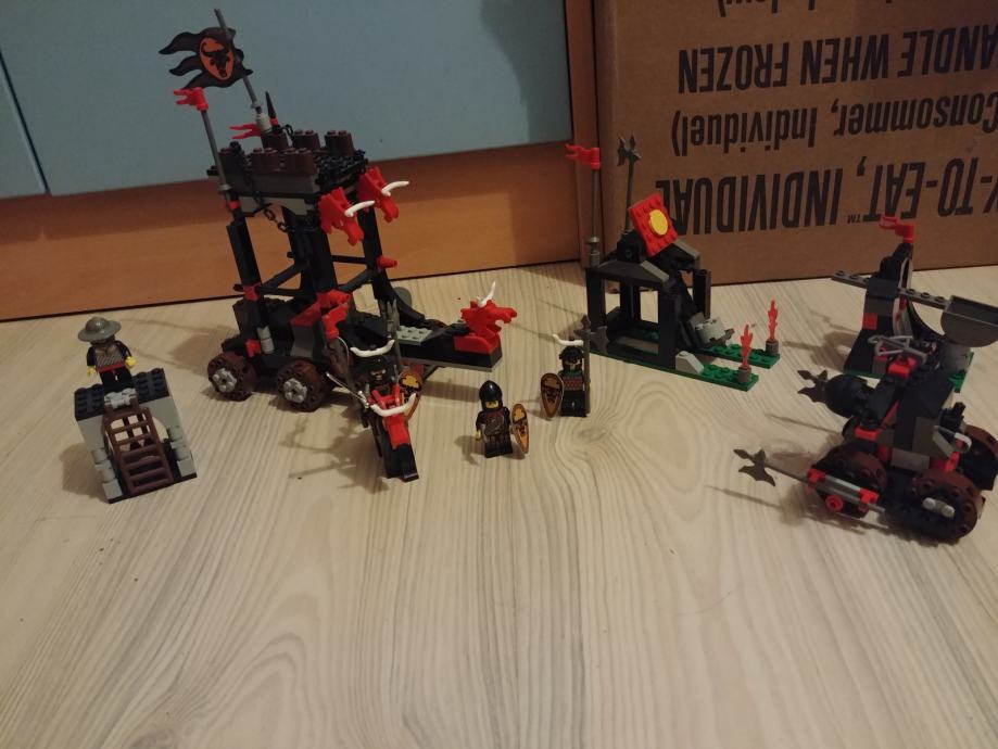 Lego 6096 Bulls Attack Knights Kingdom I