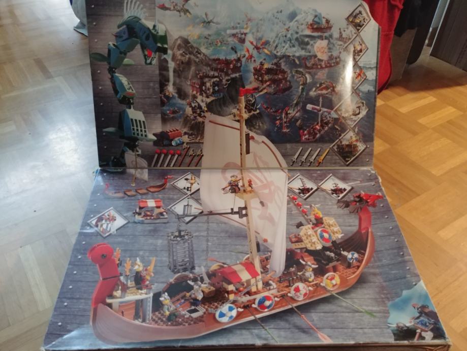 LEGO 7018 Viking Ship challenges the Midgard Serpent