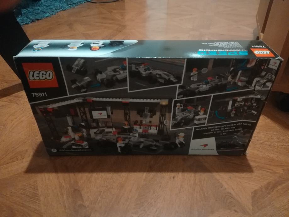 LEGO 75911 McLaren Mercedes Pit Stop