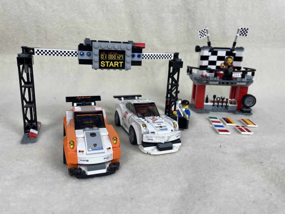 LEGO 75912 Porsche 911 GT Finish Line
