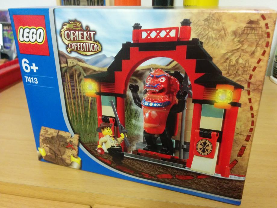 LEGO Adventurers: 7413 Passage of Jun-Chi (SEALED!)