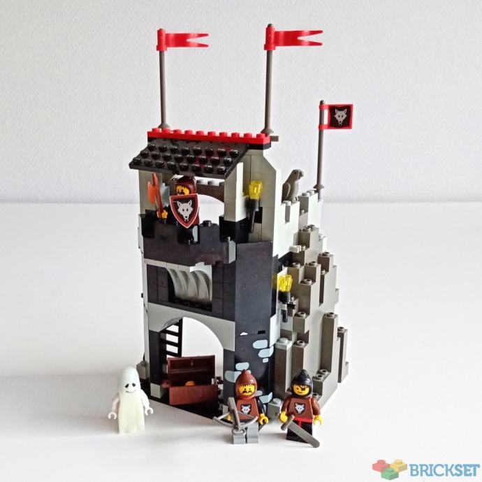 LEGO Castle: 6075 Wolfpack Tower (vintage!)