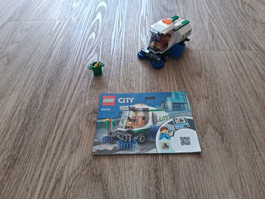 Lego city 60249 Street sweeper