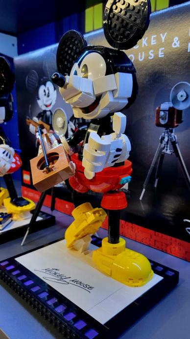 P: LEGO Disney 43179 Mickey Mouse & Minnie Mouse Buildable Characters