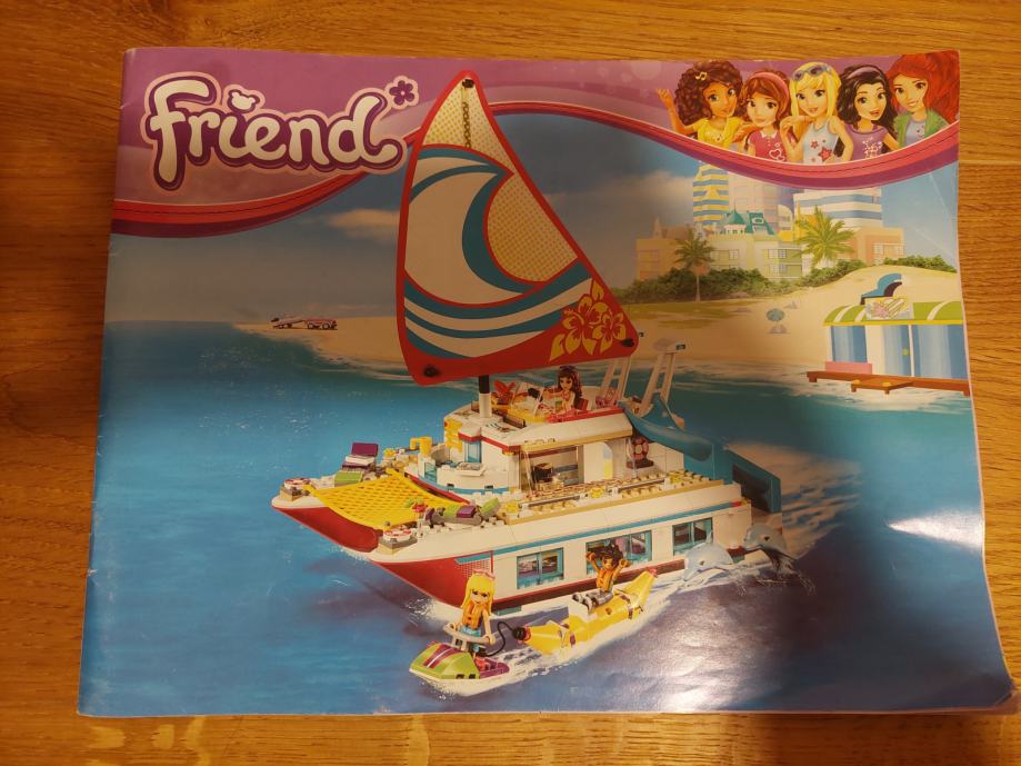 Lego friend katamaran