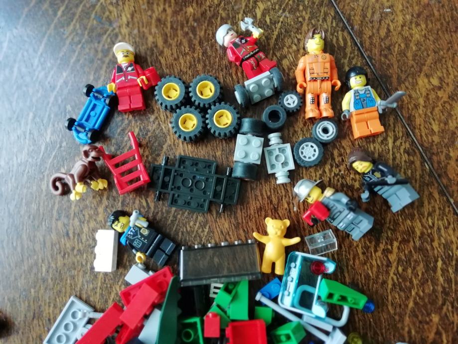 LEGO kocke, 540 g