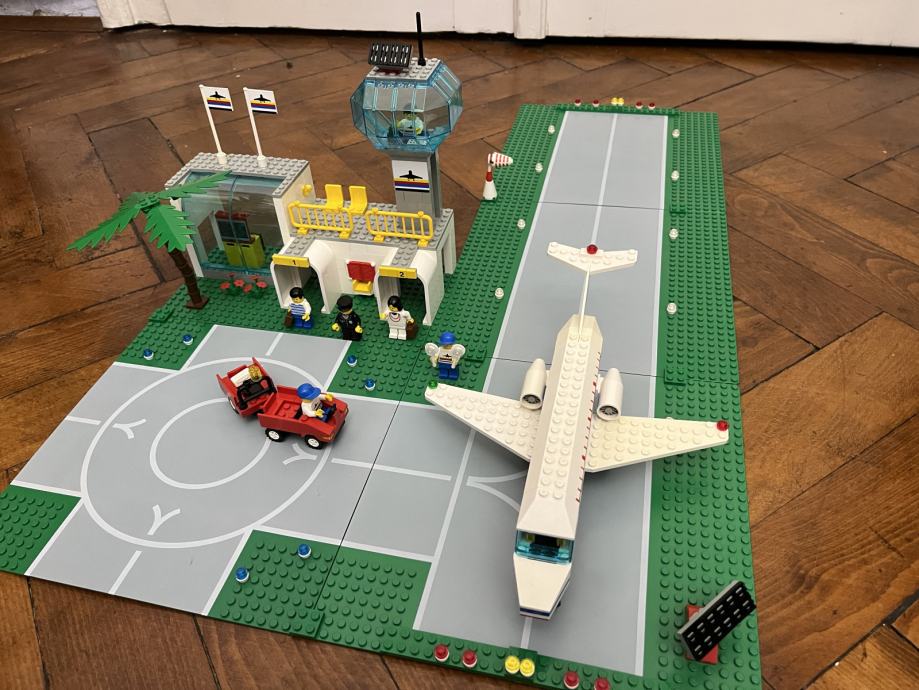 Lego kocke 6396 letališče avijon
