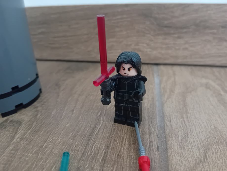 Lego kocke Star Wars Episode 8 75216 Snokes Throne Room