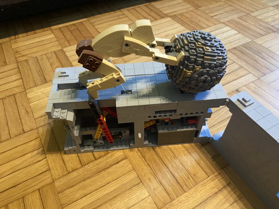 Lego MOC - Sisyphus Automata (motorized)