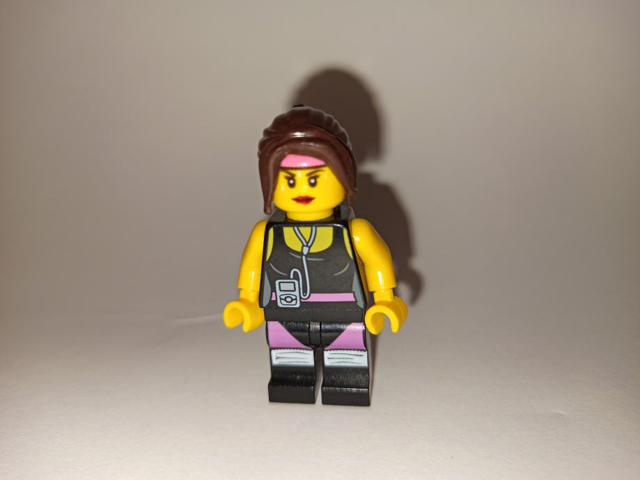 LEGO Movie Cardio Carrie (2014)