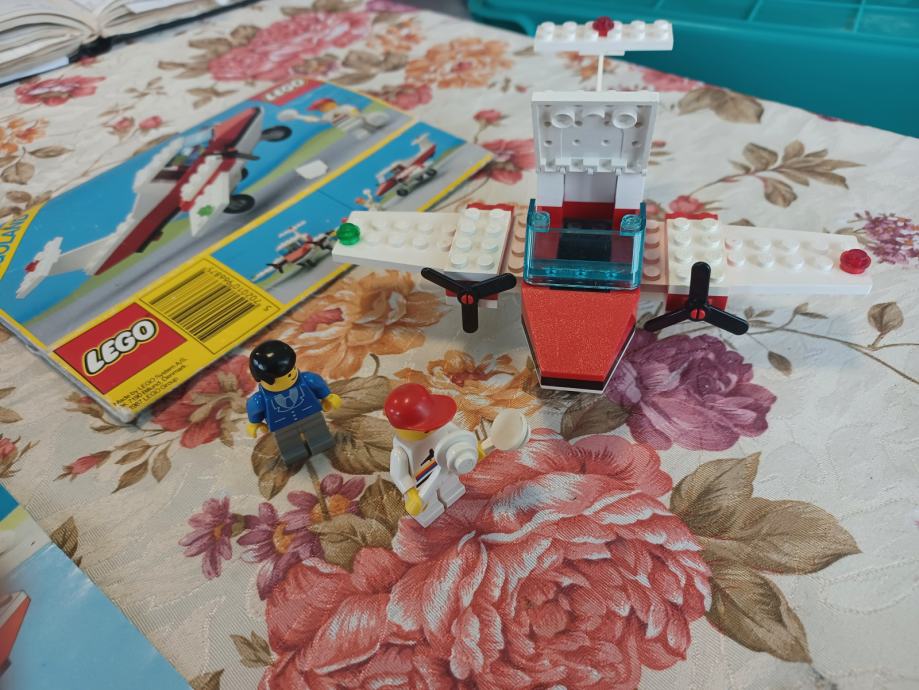 Lego set 6687 letalo z škatlo in navodili