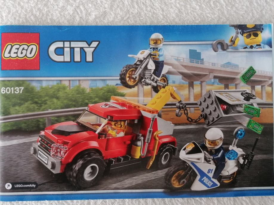 LEGO set št. 60137