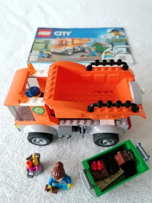 LEGO set št. 60220