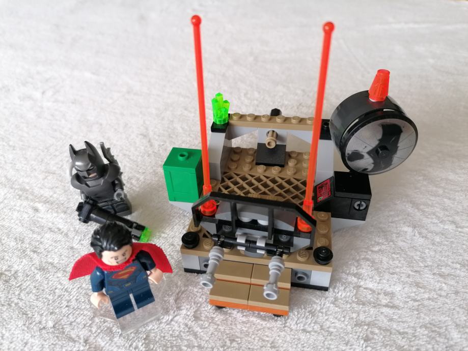 LEGO set št. 76044