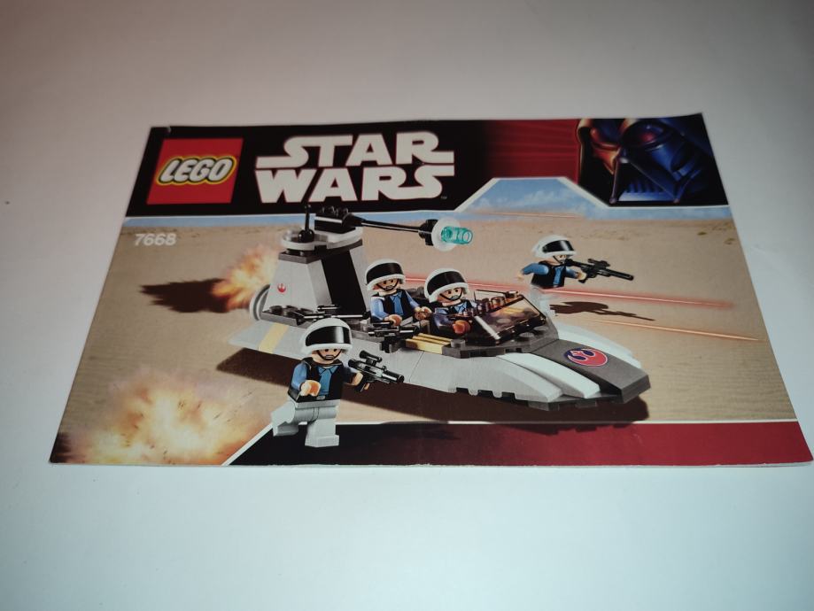 LEGO Star Wars 7668 Rebel Scout Speeder (2008)