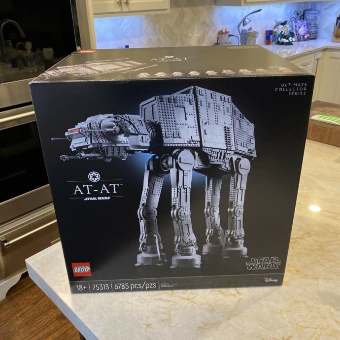 Lego Star Wars Disney 75313 AT-AT UCS