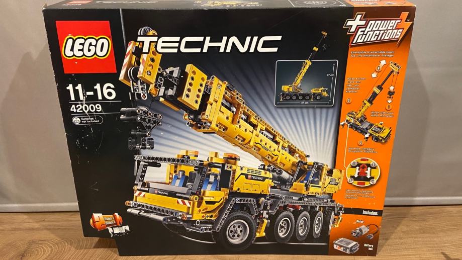 Lego Technic 42009 Mobile Crane MK II
