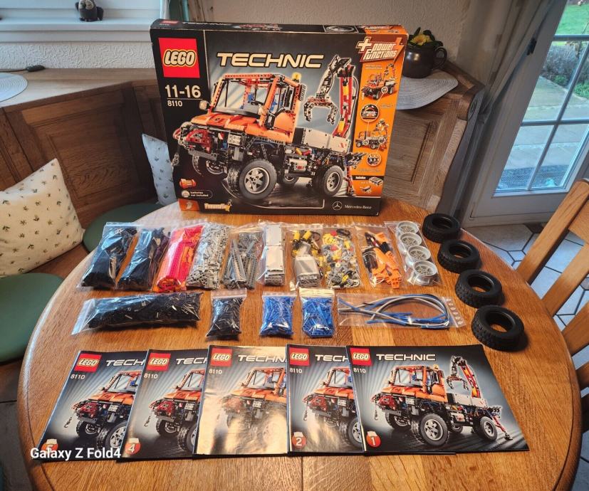 LEGO Technic - Mercedes-Benz Unimog U 400 - 8110