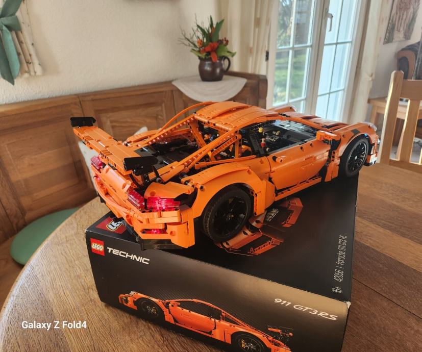 LEGO Technic - Porsche 911 GT3 RS - 42056