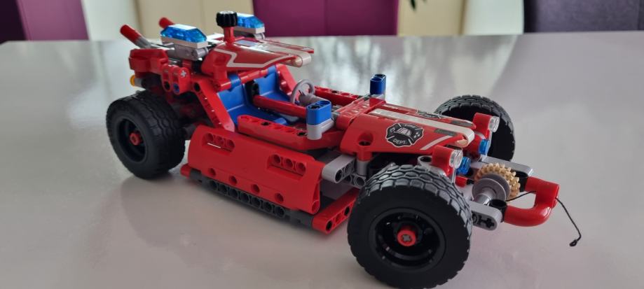 Lego TECHNIC št. 42075 GASILSKI VOZILI