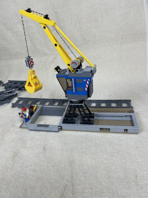 Lego tovorni vlak - komplet 60098 - Heavy-Haul Train
