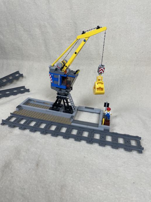 Lego tovorni vlak - komplet 60098 - Heavy-Haul Train