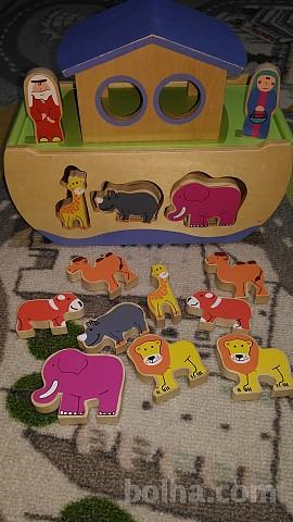 NOETOVA BARKA - LESENA