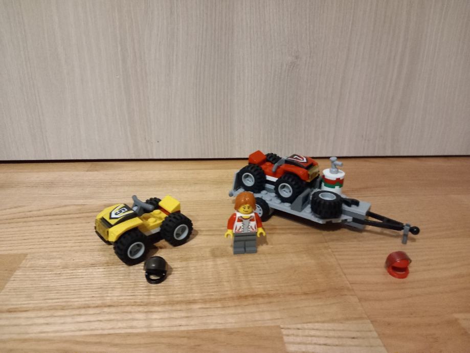 Prodam lego komplet 60148